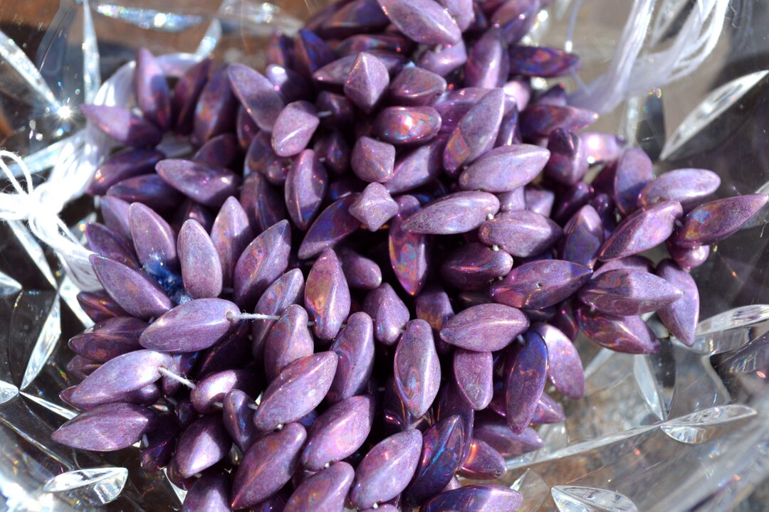 Berry Metallic Punch Talon Daggers 12x6mm Czech Glass Beads 25 - Etsy