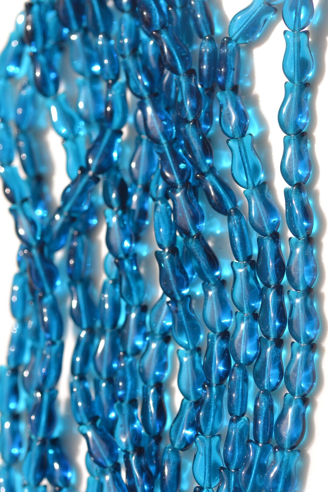 Dark Capri Blue Small Fish Beads 25 - Etsy