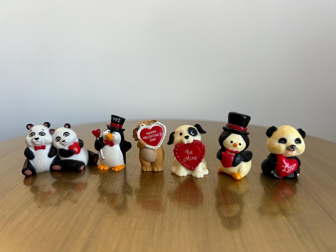 Vintage Hallmark Merry Miniatures Valentine Lot | Pandas Penguins Puppy ...