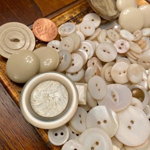 Vintage Cream Buttons - Etsy