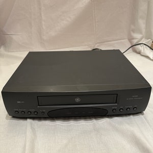GE Video Cassette Recorder VHS Player VG2000 No Remote Tested - Etsy
