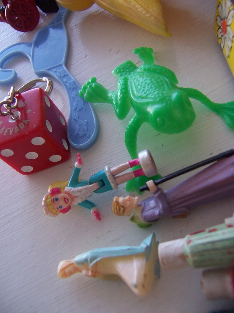 Novelty / 25 Fun Vintage Novelty Toy Assortment - Etsy