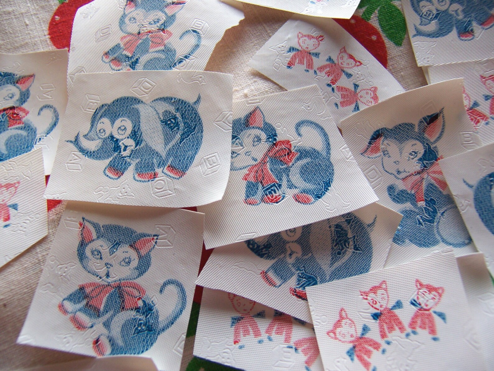 Cutouts / tiny vinyl cutouts | Etsy