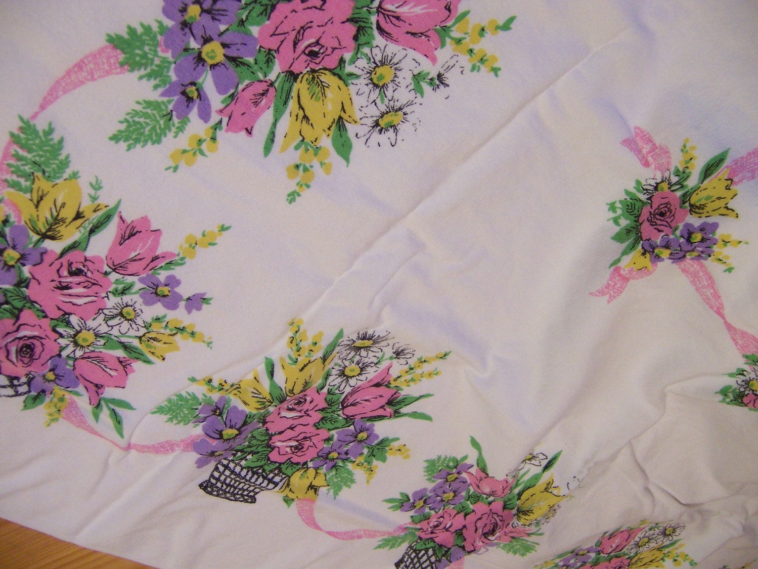 Tablecloth / charming kitchen table cloth | Etsy