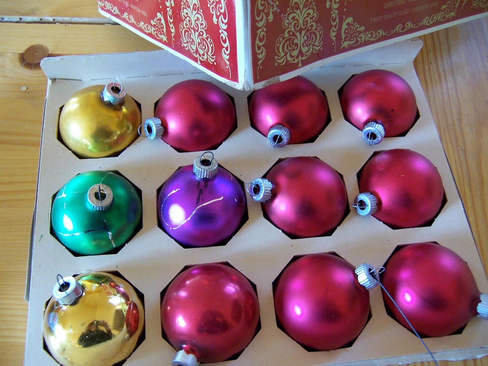 Bulbs / 12 Misc. Shiny Brite Vintage Ornaments - Etsy