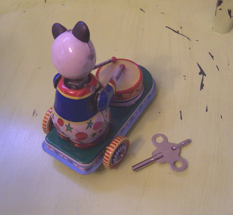Tin Panda Bear Wind up Toy - Etsy