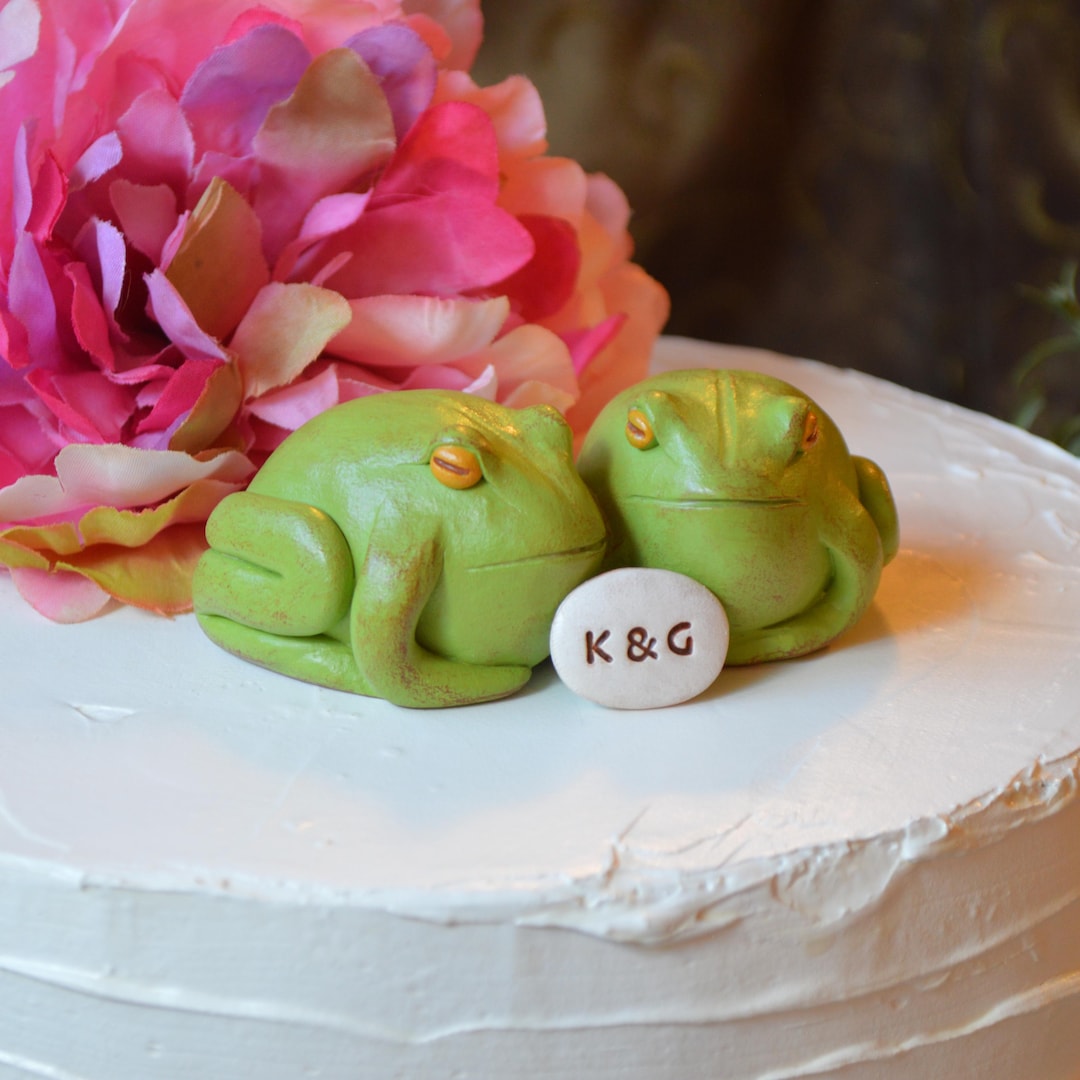 Custom Green Tree Frogs Wedding Cake Topper Woodland Vintage Farmhouse ...