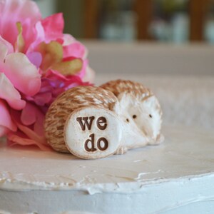 Hedgehogs Snuggling Wedding Cake Topper / Bride Groom / Personalized ...