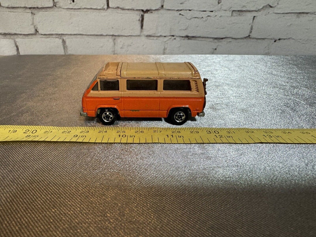 Vintage 1981 Hot Wheels VW Sunwagon Volkswagen Orange Tan Bus Camper ...