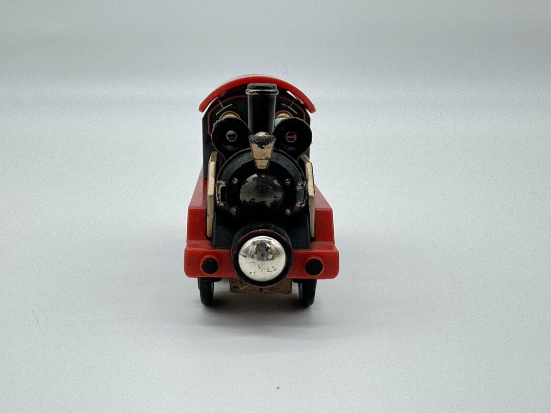 Learning Curve Chuggington Wooden Railway Train Steam Engine Old Puffer ...