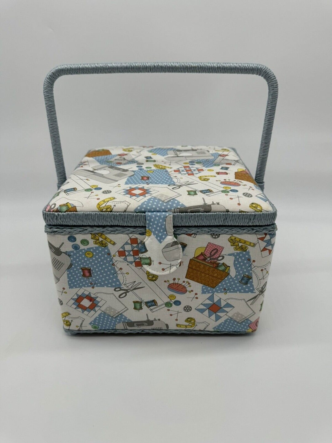 CUTE Vintage Portable Sewing Box - Etsy
