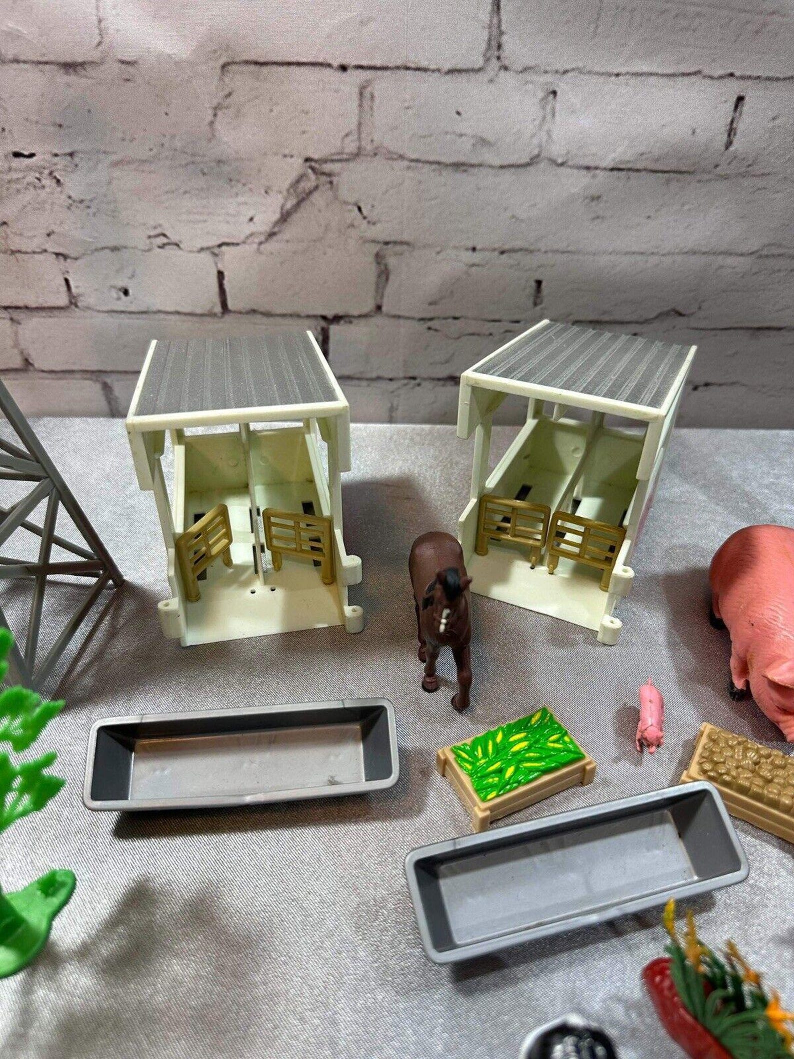 NEW Ray Country Life Farm Set LOT VTY 004 - Etsy