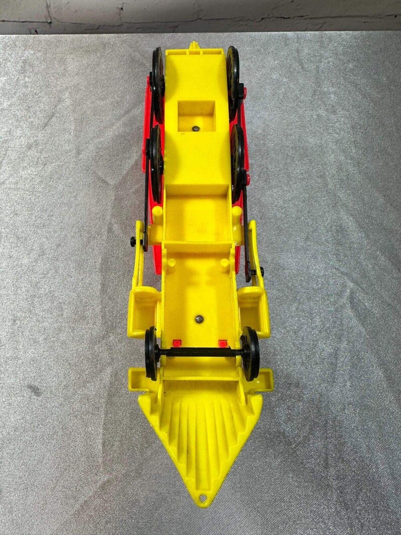 Vintage Tim-mee Toys 7676/81 Red & Yellow Plastic Steam Engine Train ...