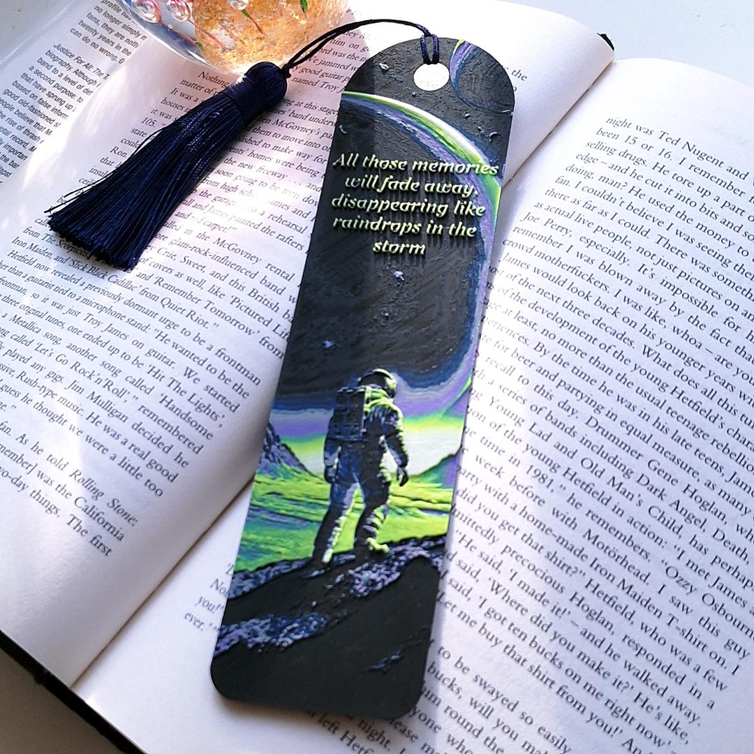 3D Printed Custom Bookmark, Sci-fi Astronaut Theme, Customisable Text ...