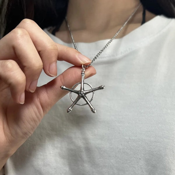 Quincy Cross Necklace - Etsy