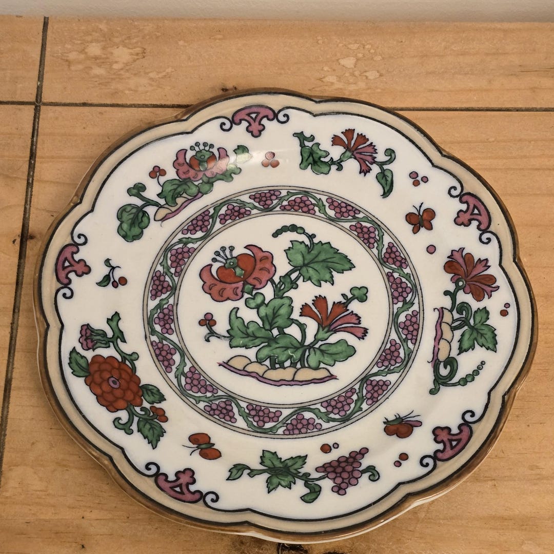 Vintage Losol Ware Jacobean Pattern Fluted Plate 8 3/4 Inches - Etsy