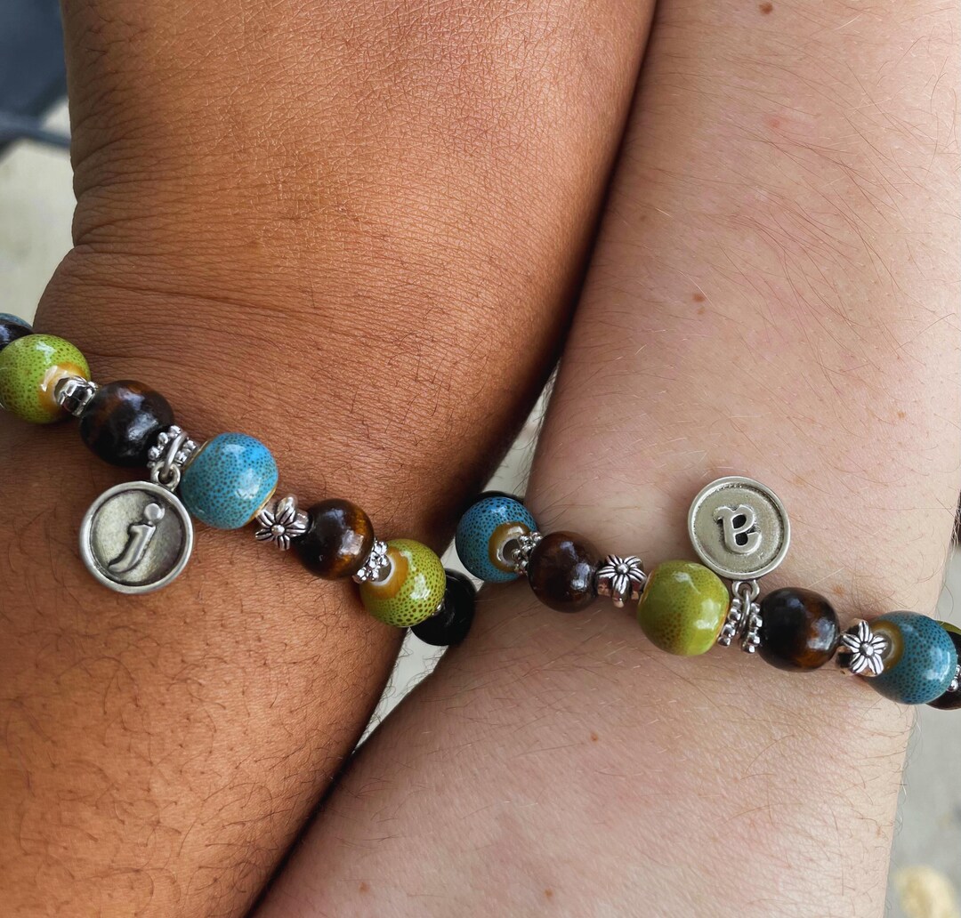 Custom Eye Color Beaded Bracelets - Etsy