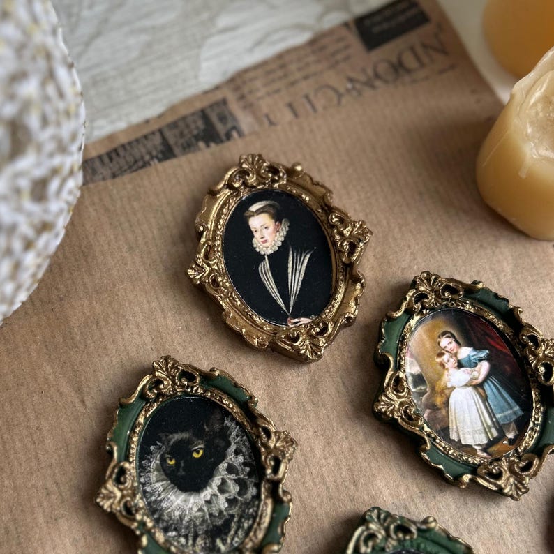 Handmade Mini Plaster Art Print in Vintage Frame - Dollhouse Decor - Etsy