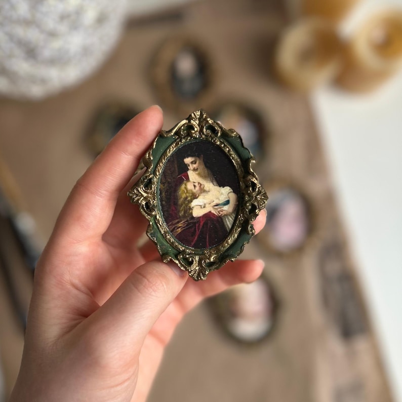 Handmade Mini Plaster Art Print in Vintage Frame - Dollhouse Decor - Etsy