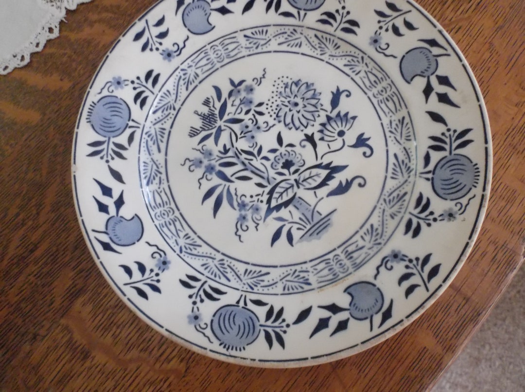 Antique Blue Onion Plate - Etsy