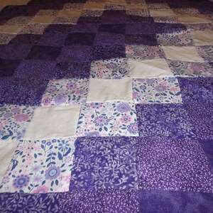 Handmade Round the World Quilt Top. Purple and White - Etsy