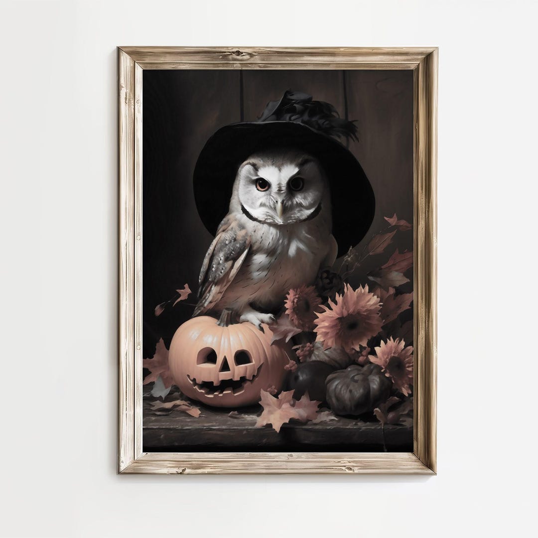 Spooky Owl Wearing a Witches Hat Decor Dark Magic Wall Art Scary Creepy ...