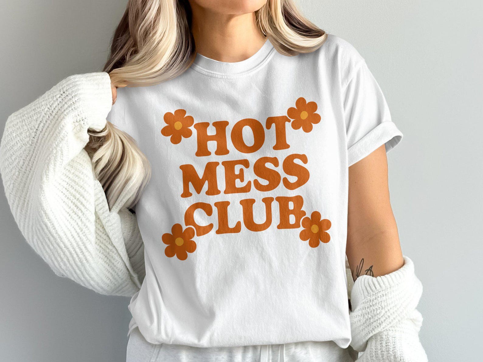 Hot Mess Club T-shirt: Retro 70s Floral Graphic Tee - Etsy