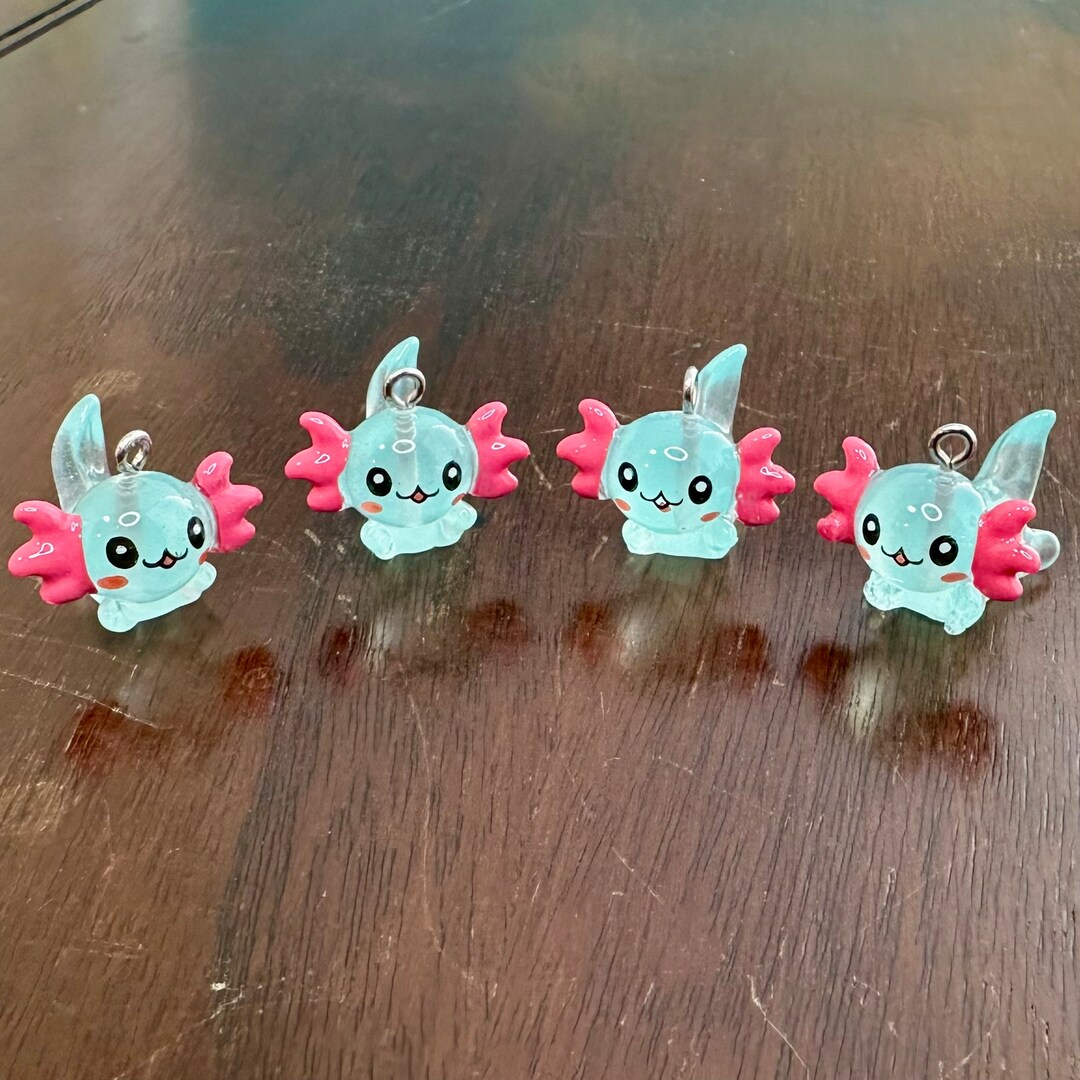 Tiny Axolotl Charms (qty 4) - Etsy