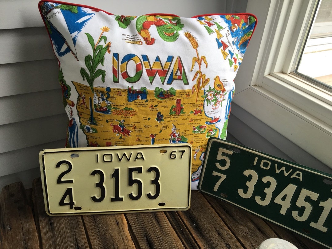 Iowa Pillow Cover, 18" Retro Iowa Pillow, Iowa State Pillow, Iowa ...
