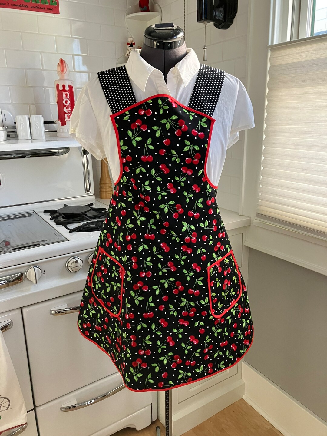 Full Black Cherry Apron, Black Retroland Original Full, Retro Cherry ...