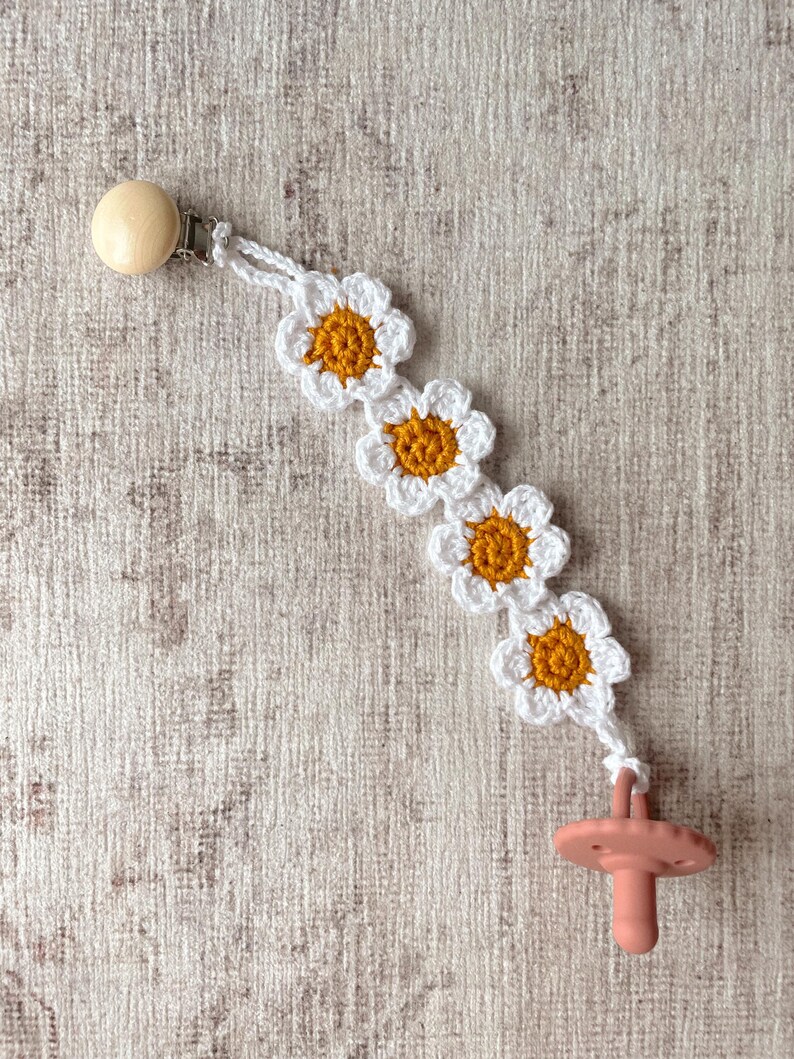Crochet Daisy Pacifier Clip, Cotton and Wood Handmade Flower Pacifier ...