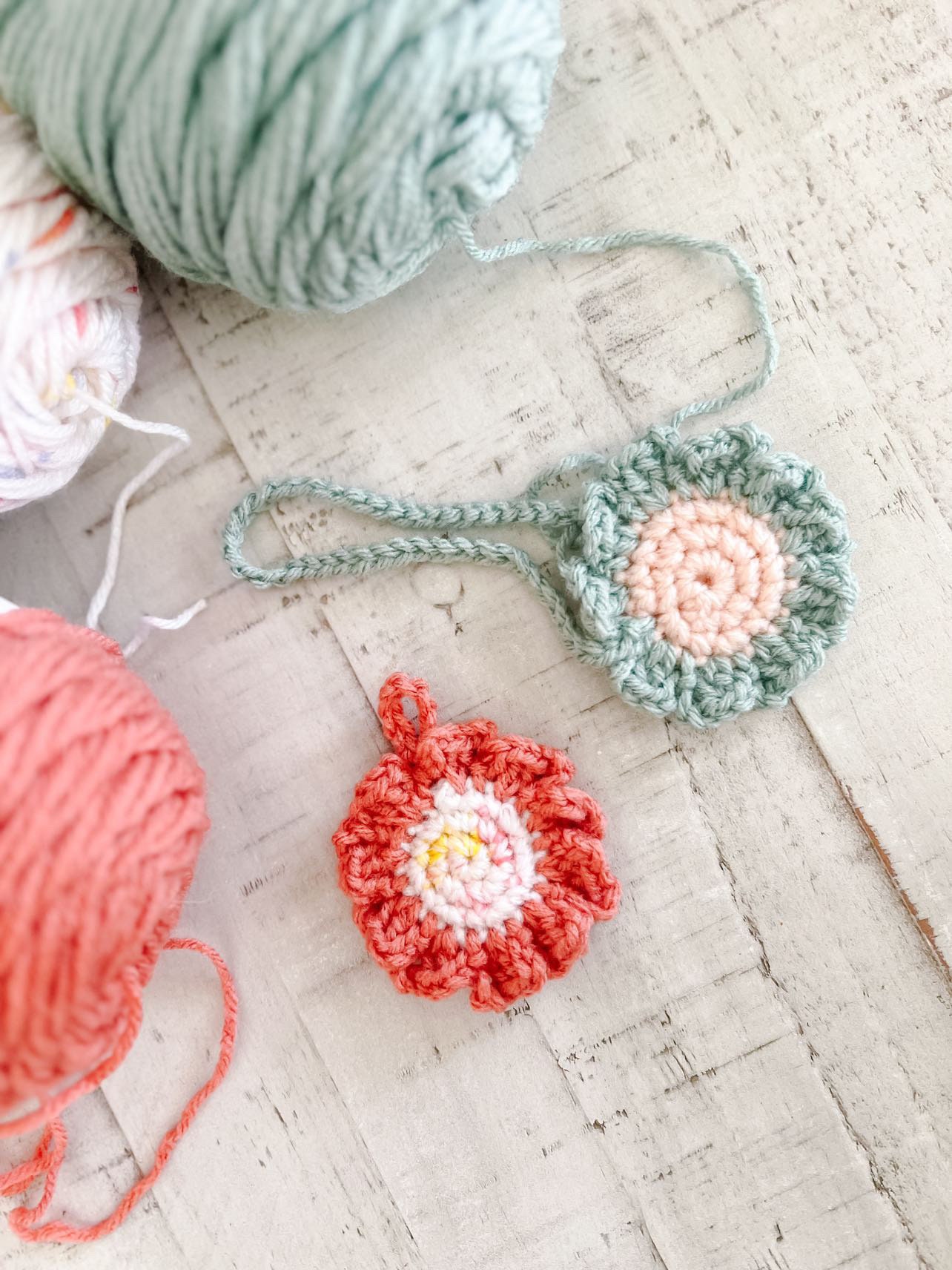 Flower Keychain Crochet Pattern - Etsy