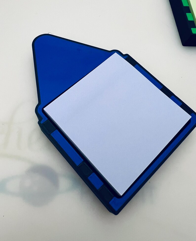 Apple or Crayon Sticky Note Holder: Teacher Desk Decor - Etsy