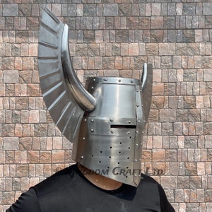 Medieval Teutonic Crest Wing Helmet Templar Fantasy Warrior Helmet ...