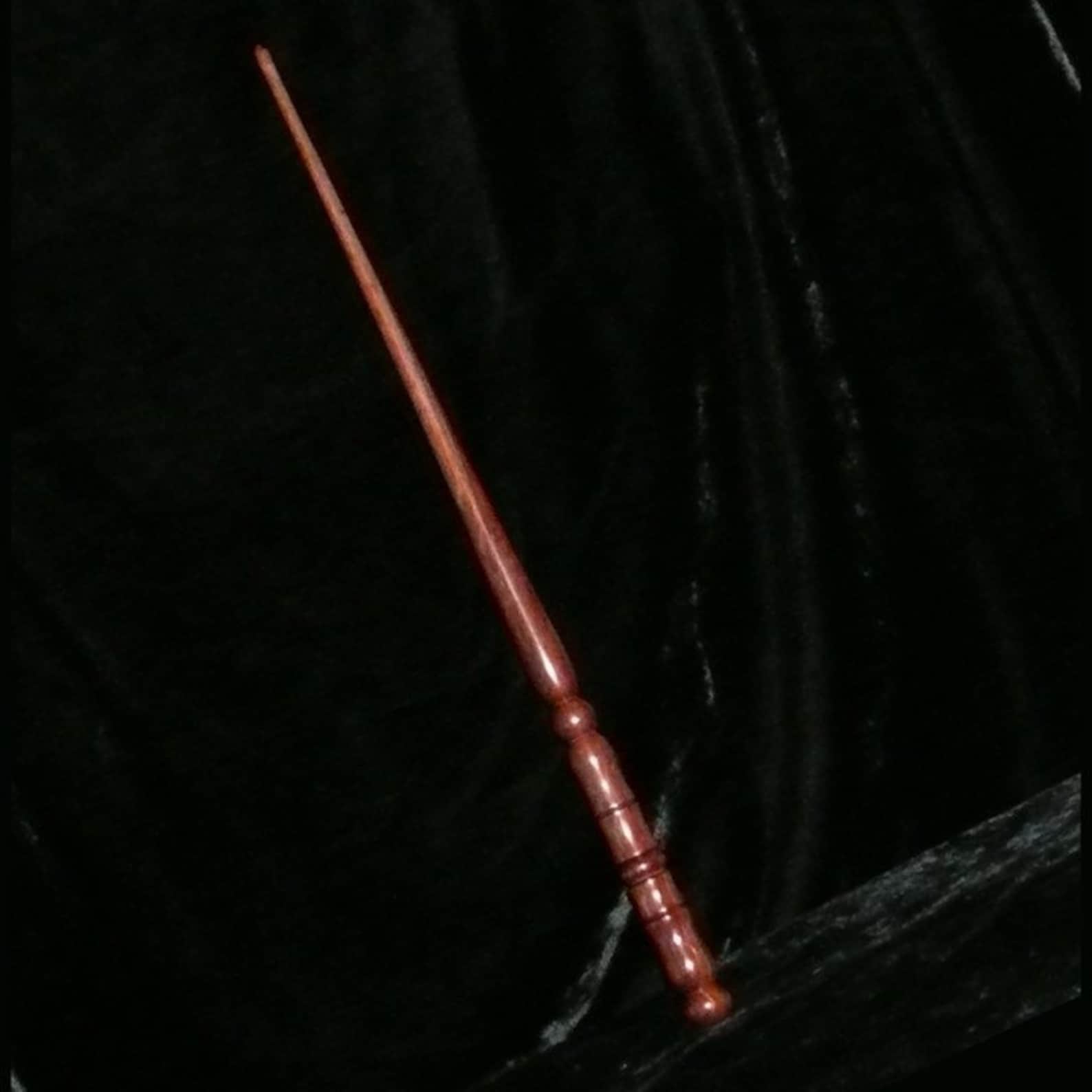 POISONWOOD MAGIC WAND, Earth - Defensive - Hexes and Curses - Real ...