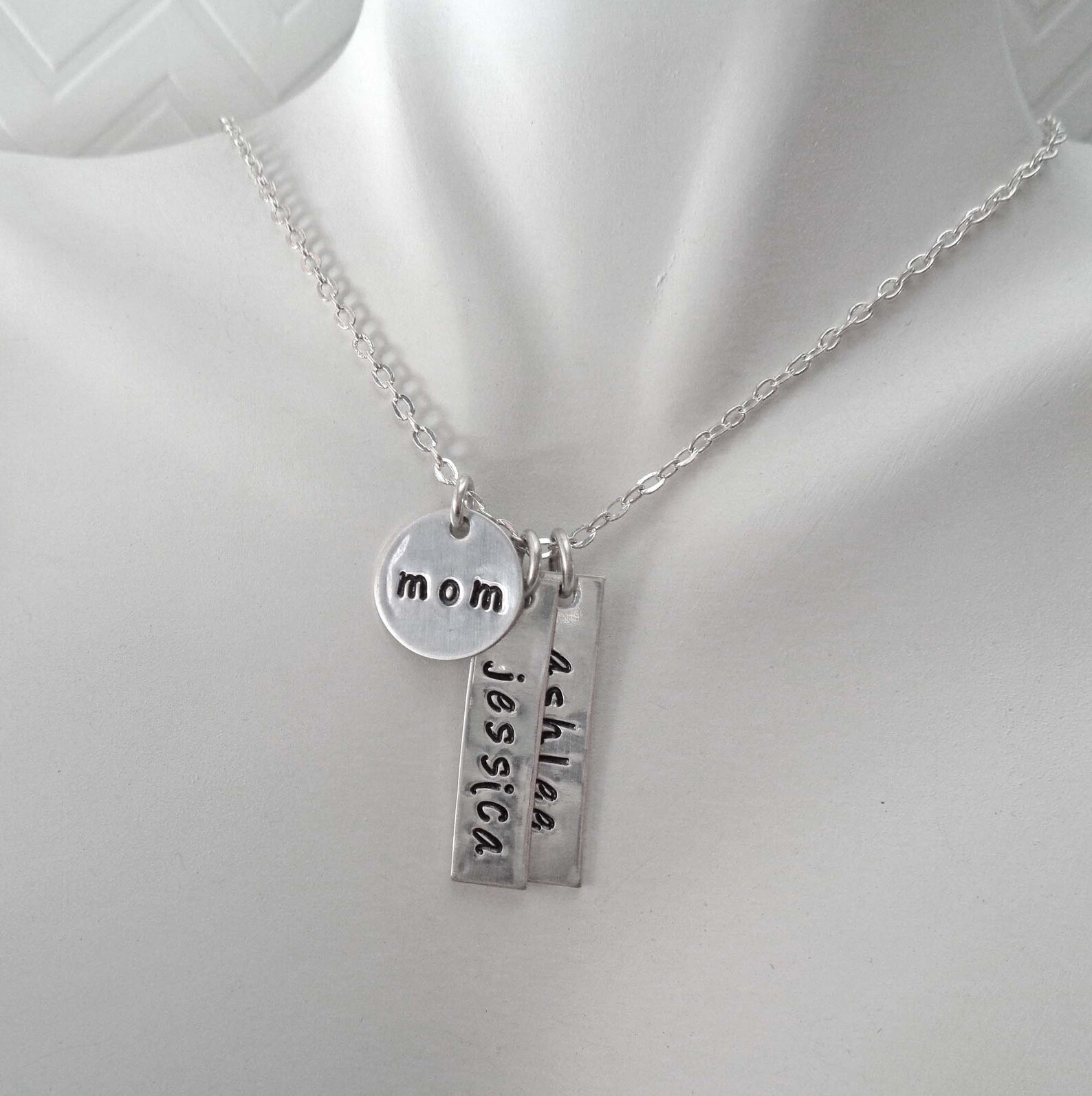 Mom Bar Necklace / Custom Kids Names / Silver Bar Necklace / Mothers ...