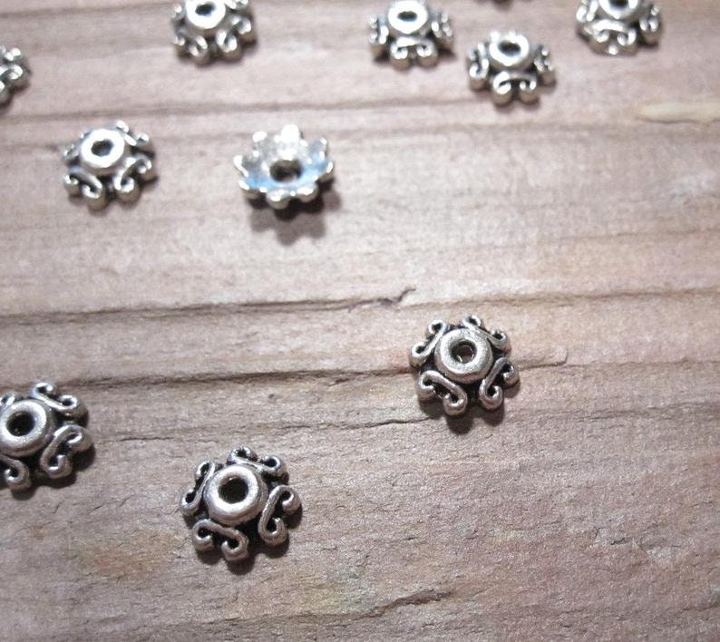 40 Bead Caps Greek Key Bead Caps 8x8x3mm Antique Silver - Etsy