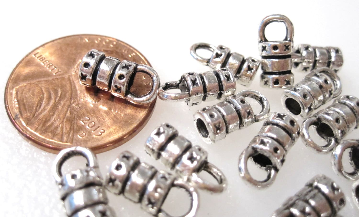 20 Cord End, Antique Silver With 3.5mm Loop, 2.5mm I.D. 10x4mm CE9017 ...