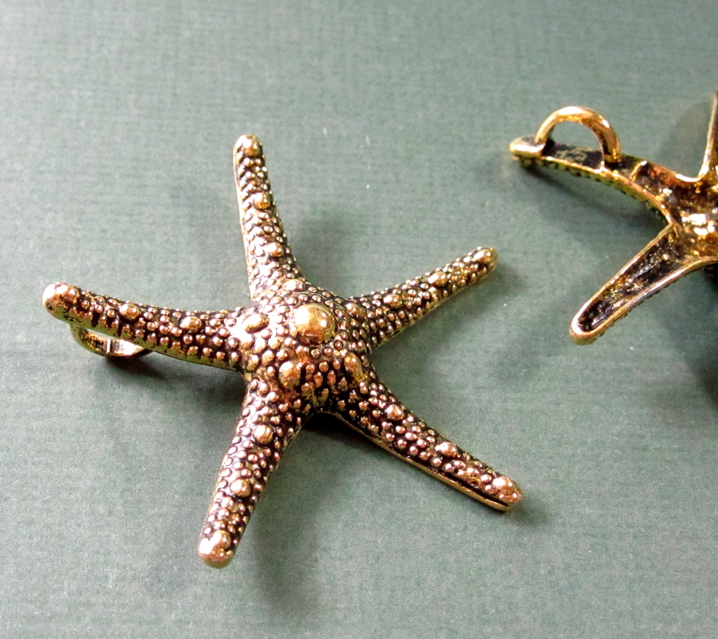 3 Starfish Pendants Antique Gold Starfish with built in bail | Etsy