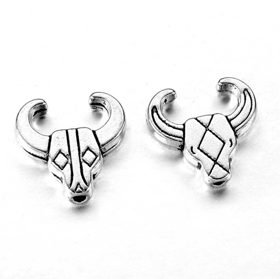 10pcs of El Toro Skull Beads, Double Sided With Horns, Antique Silver ...