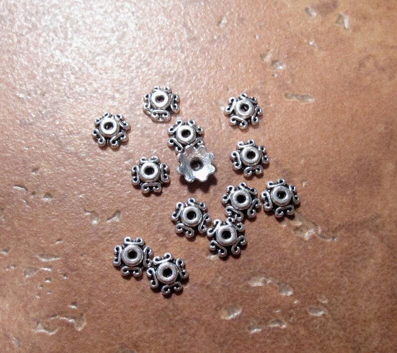 40 Bead Caps Greek Key Bead Caps 8x8x3mm Antique Silver - Etsy
