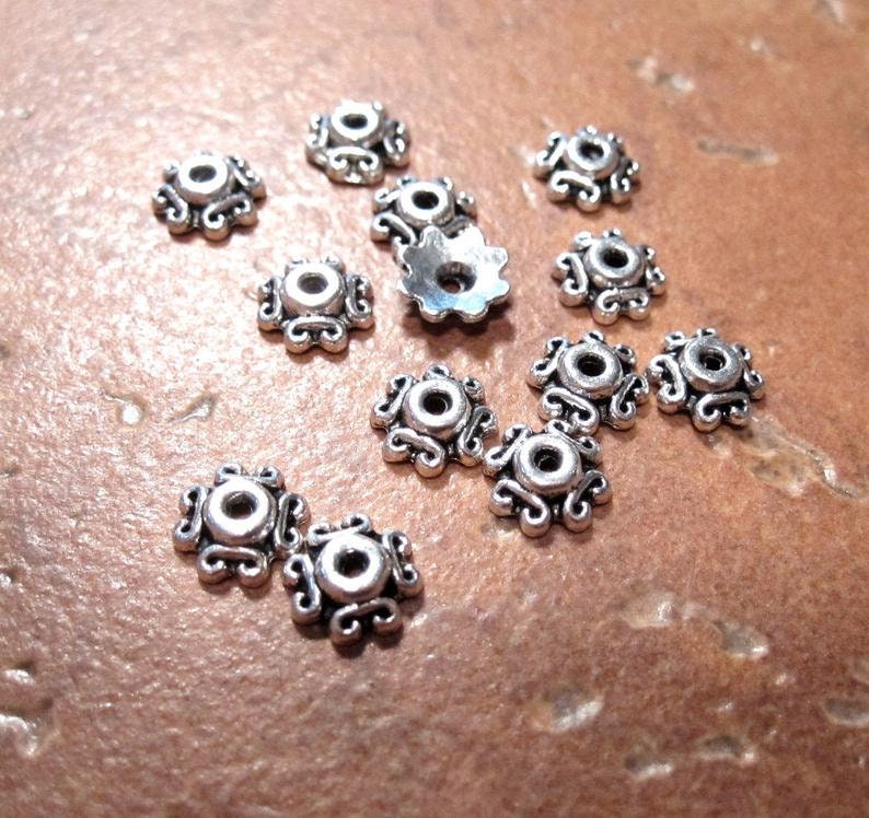 40 Bead Caps Greek Key Bead Caps 8x8x3mm Antique Silver - Etsy