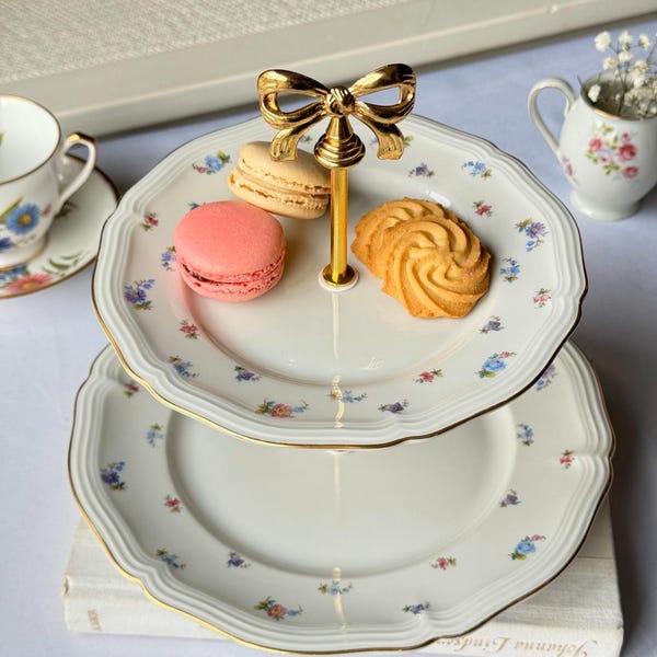 China Cake Stand - Etsy