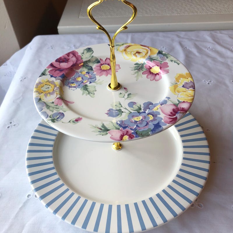 China Cake Stand - Etsy