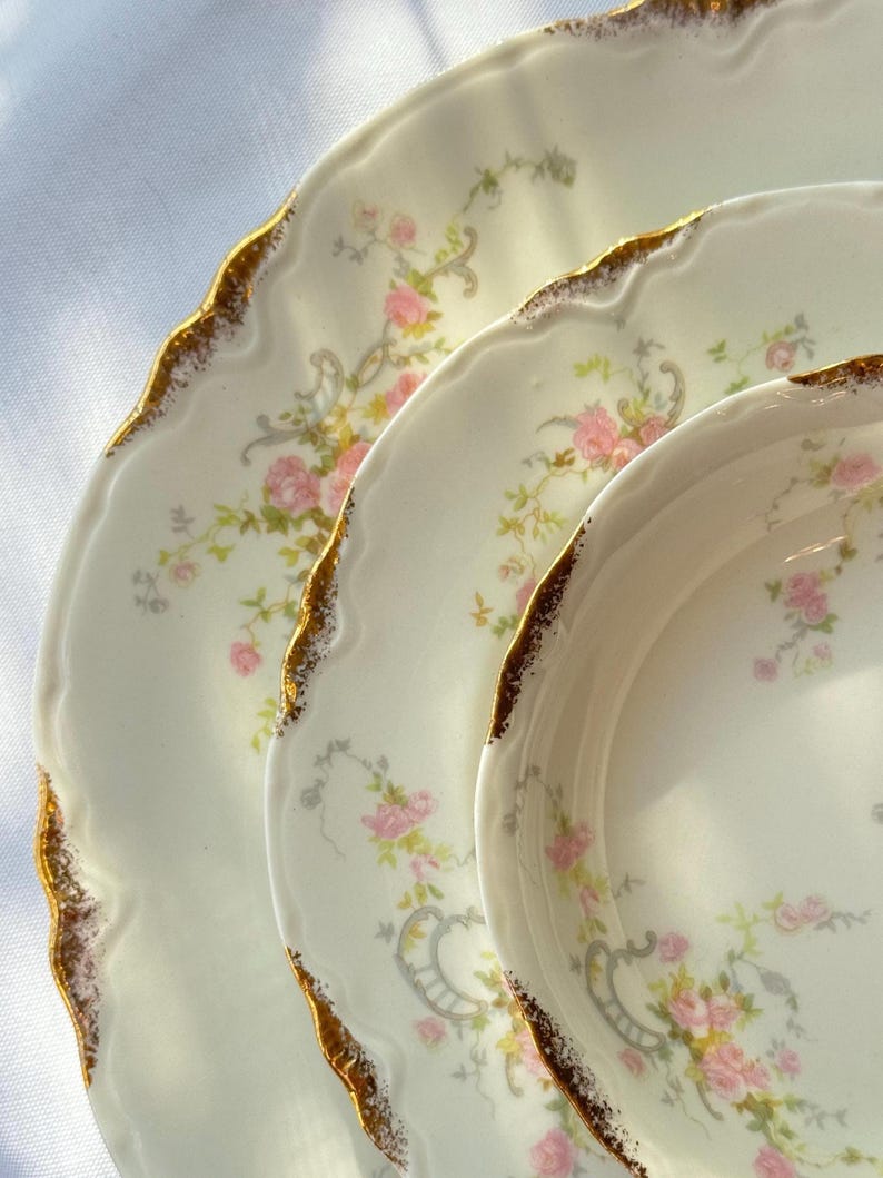 Warwick Vintage Three-tier Stand: Tea Party, Bridal Shower Decor ...