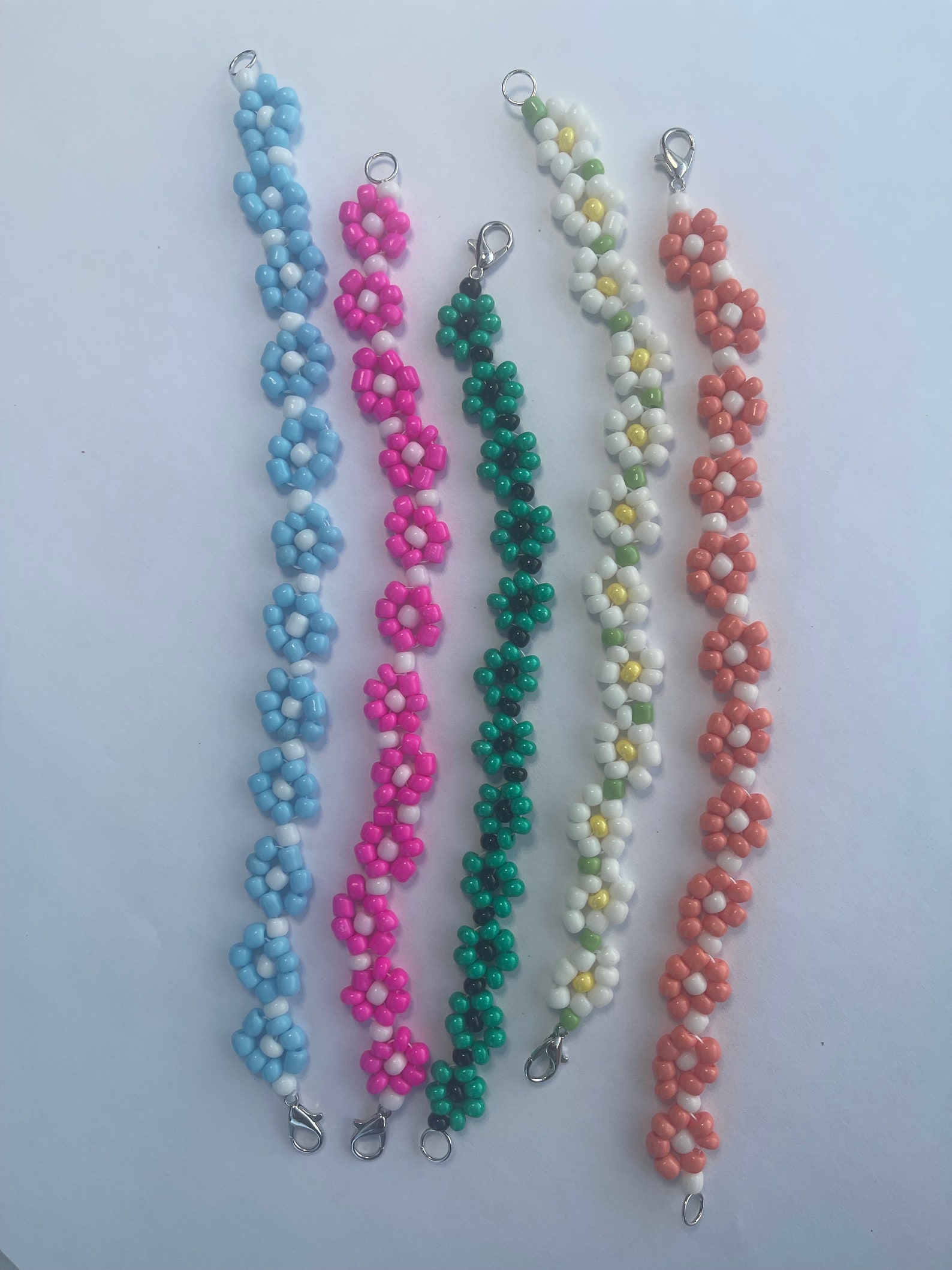 Daisy Chain Bead Bracelet - Etsy