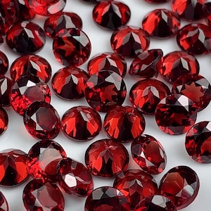 5mm Supper Good Color Grade AAA Genuine Natural Deep Red Garnet Loose ...