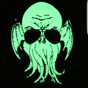 Bulk Dead Glowing cool'thulhu Double Posted Cthulhu Enamel Pin on Black ...
