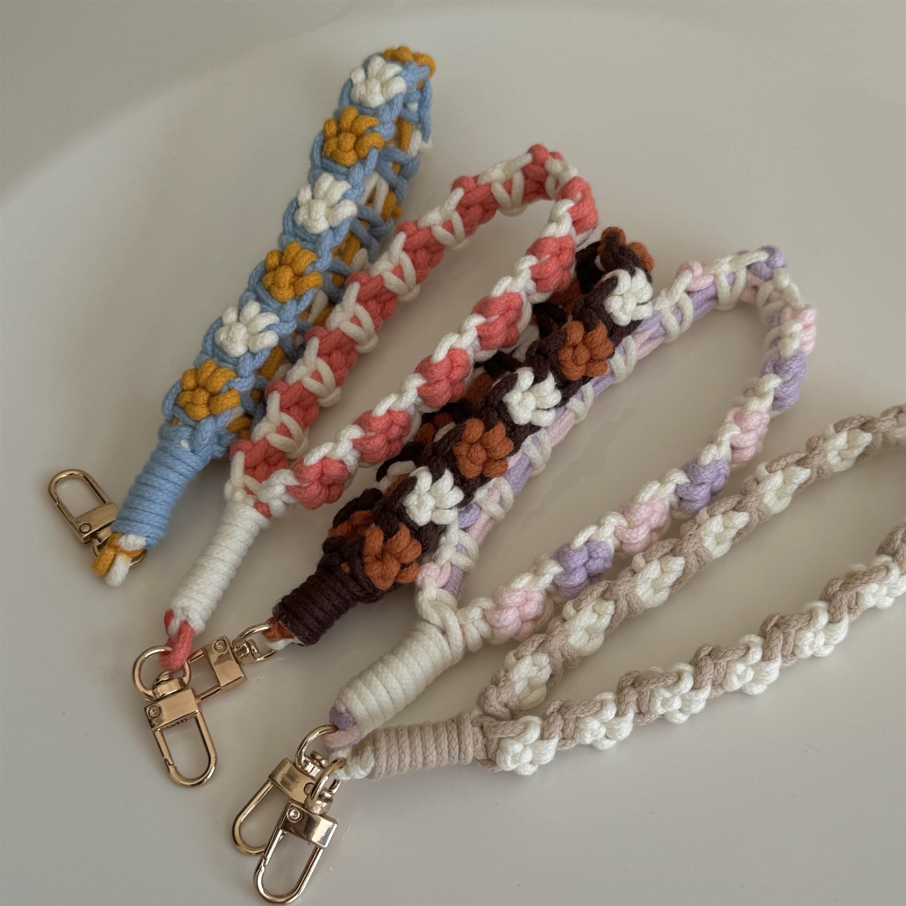 Handmade Weave Cat Paws Crochet Keychains, Macrame Wristlet Keychain ...