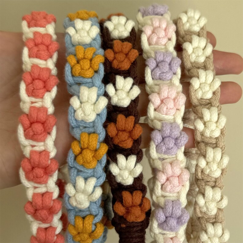 Handmade Weave Cat Paws Crochet Keychains, Macrame Wristlet Keychain ...